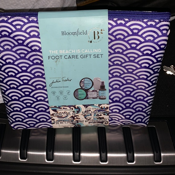 Bath & Body | Deluxe Foot Care Gift Set | Poshmark
